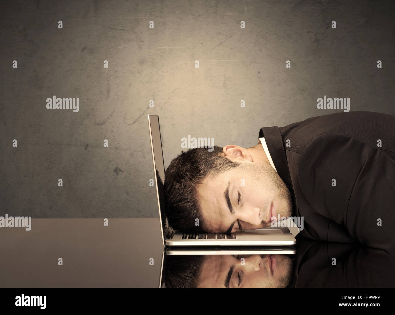 Businessmans hand pointing empty hi-res stock photography and images ...