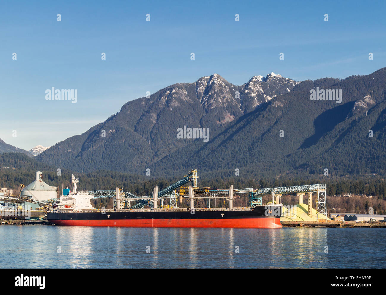 North vancouver sulfur terminal hi-res stock photography and images - Alamy
