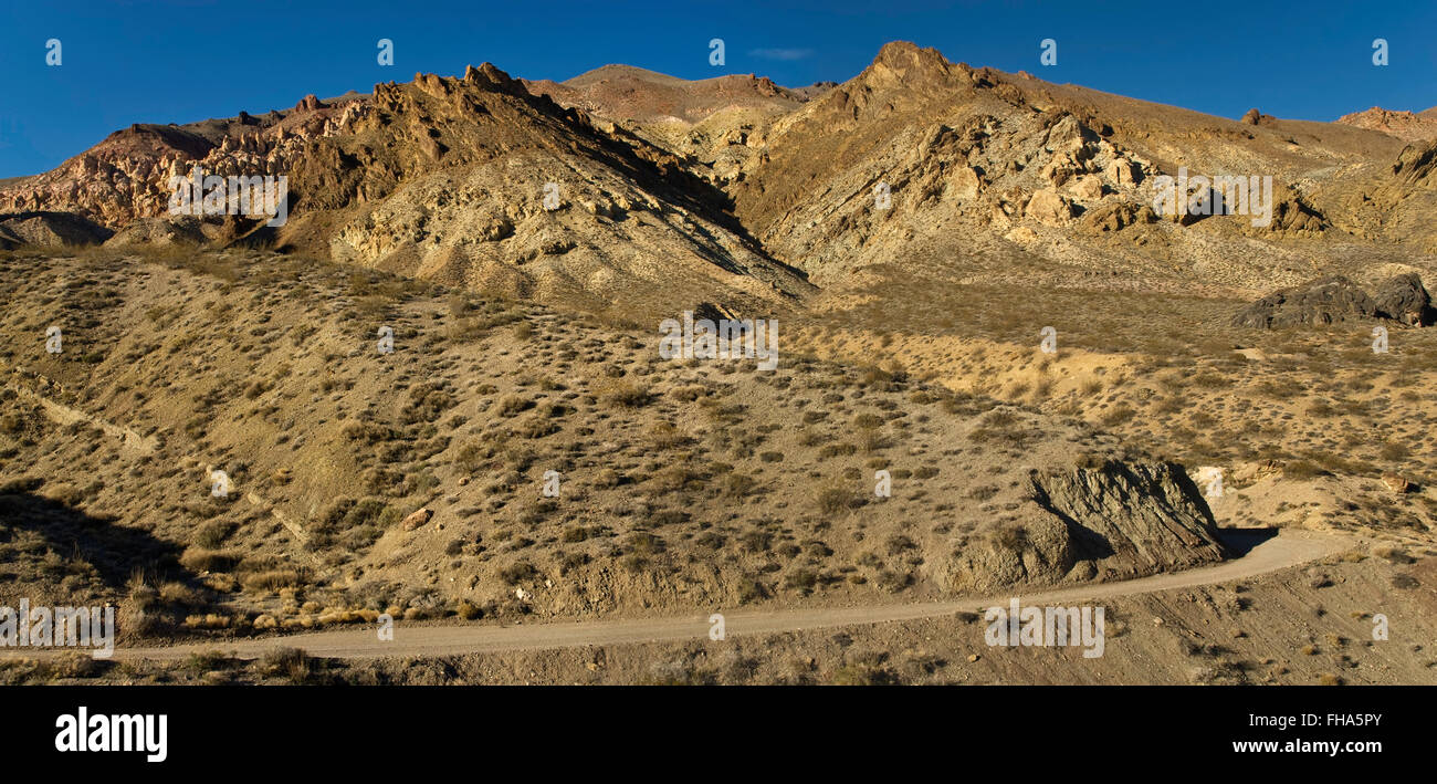 Titus Canyon Road near the Summit in Grapevine Mountains, Death Valley ...