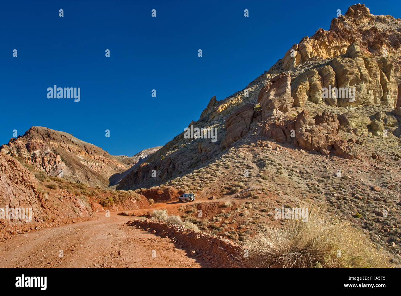 Car at Titus Canyon Road at the Summit in Grapevine Mountains, Death ...