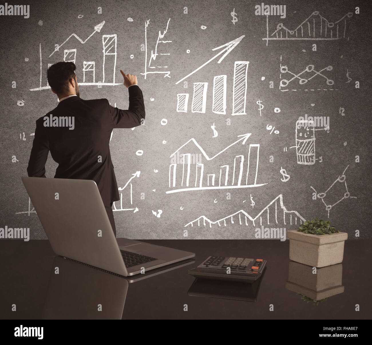 Drawing sales charts hi-res stock photography and images - Alamy