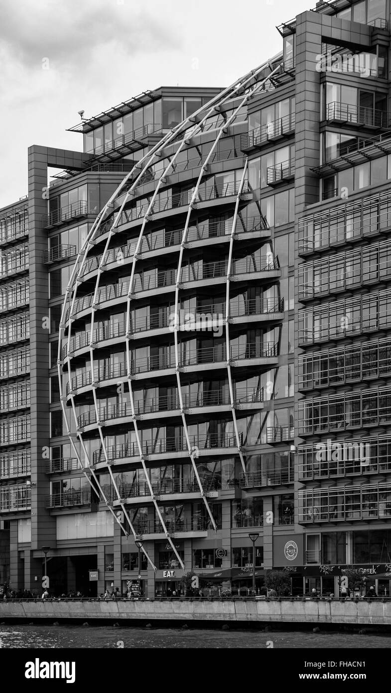 bulbous keletal building projecting over the River Thames Stock Photo ...