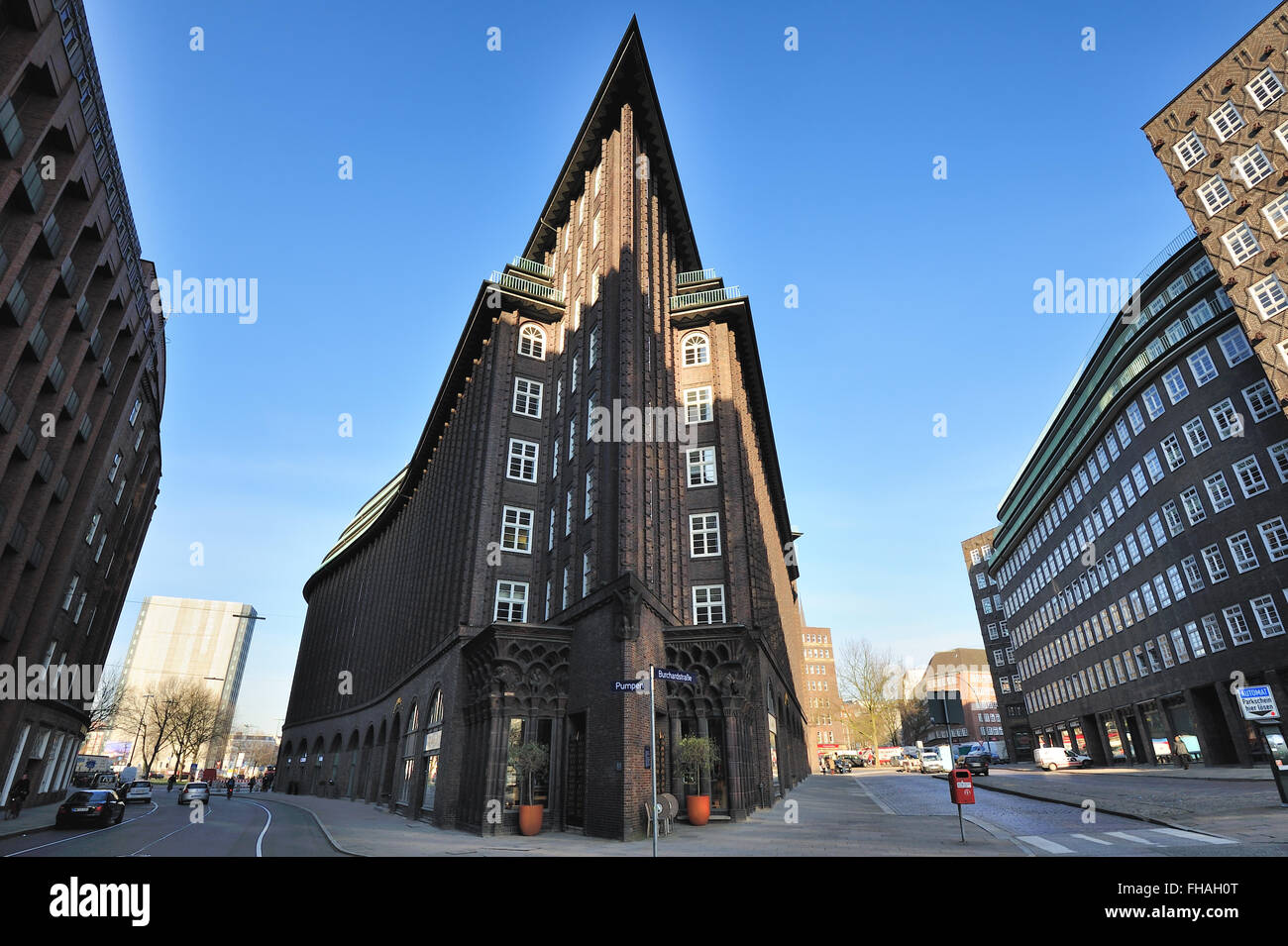 Chile House is an exceptional example of the 1920s Brick expressionism ...