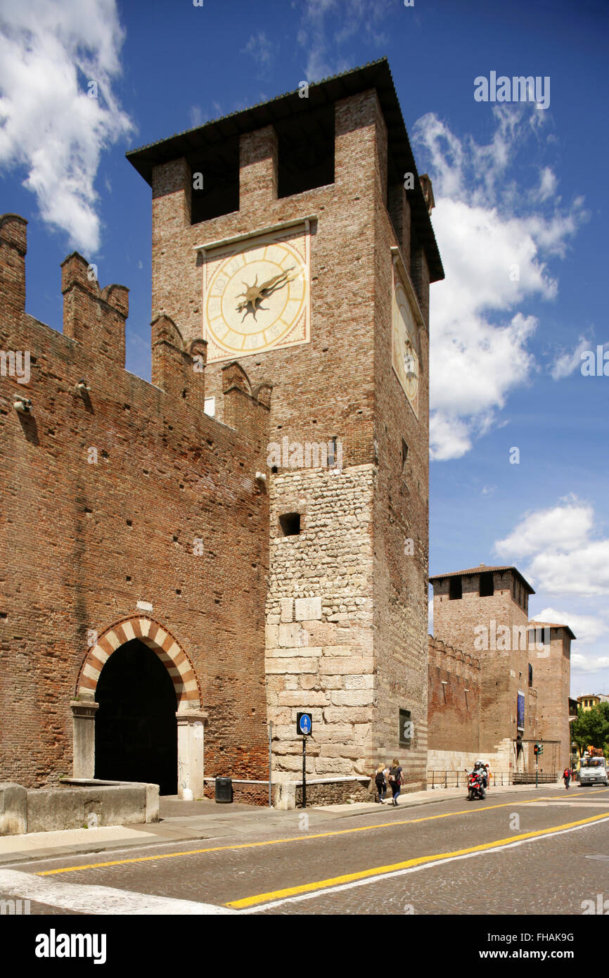 Castelvecchio verona art hi-res stock photography and images - Alamy