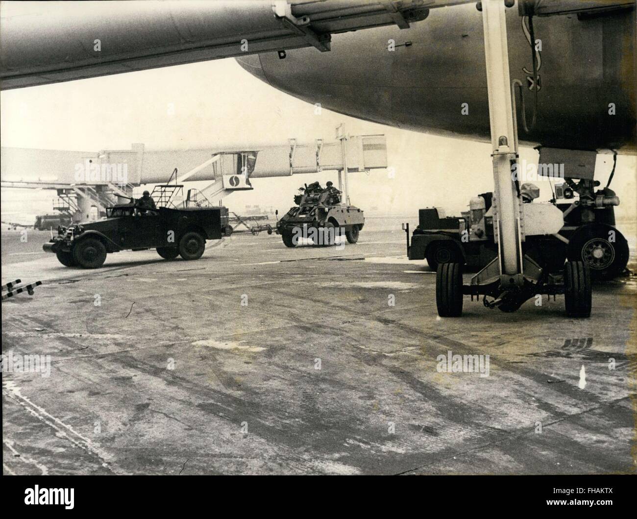 1972 - Armed Tanks Surround Sabena Planes Brussels National Airport ...