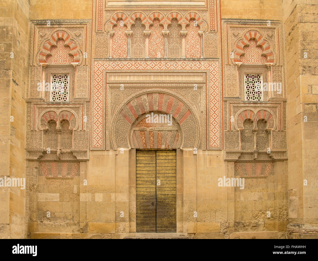 Exterior moorish facade hi-res stock photography and images - Alamy