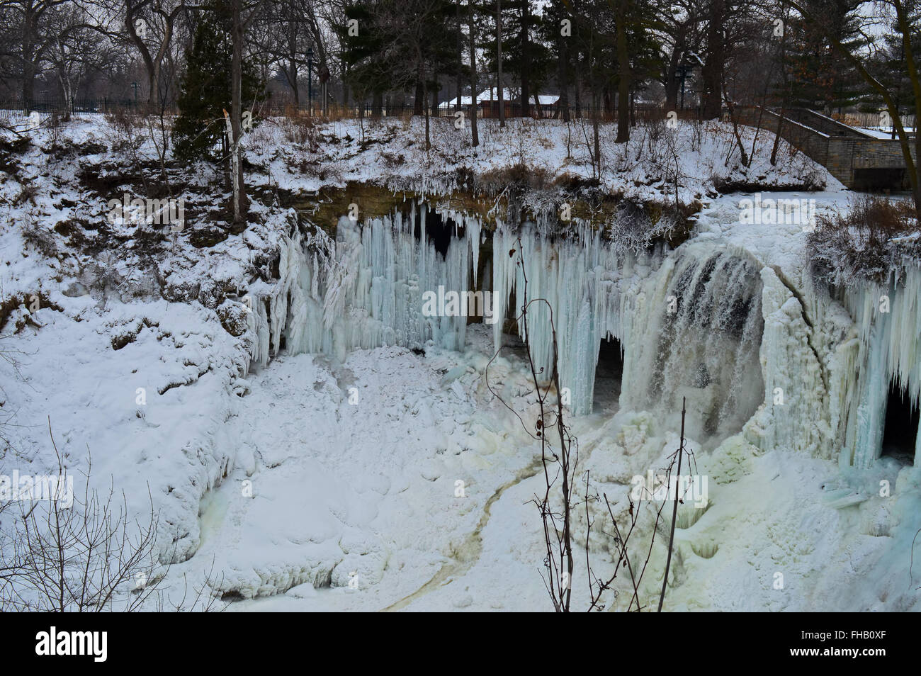 Minnehaha falls frozen in hi-res stock photography and images - Alamy
