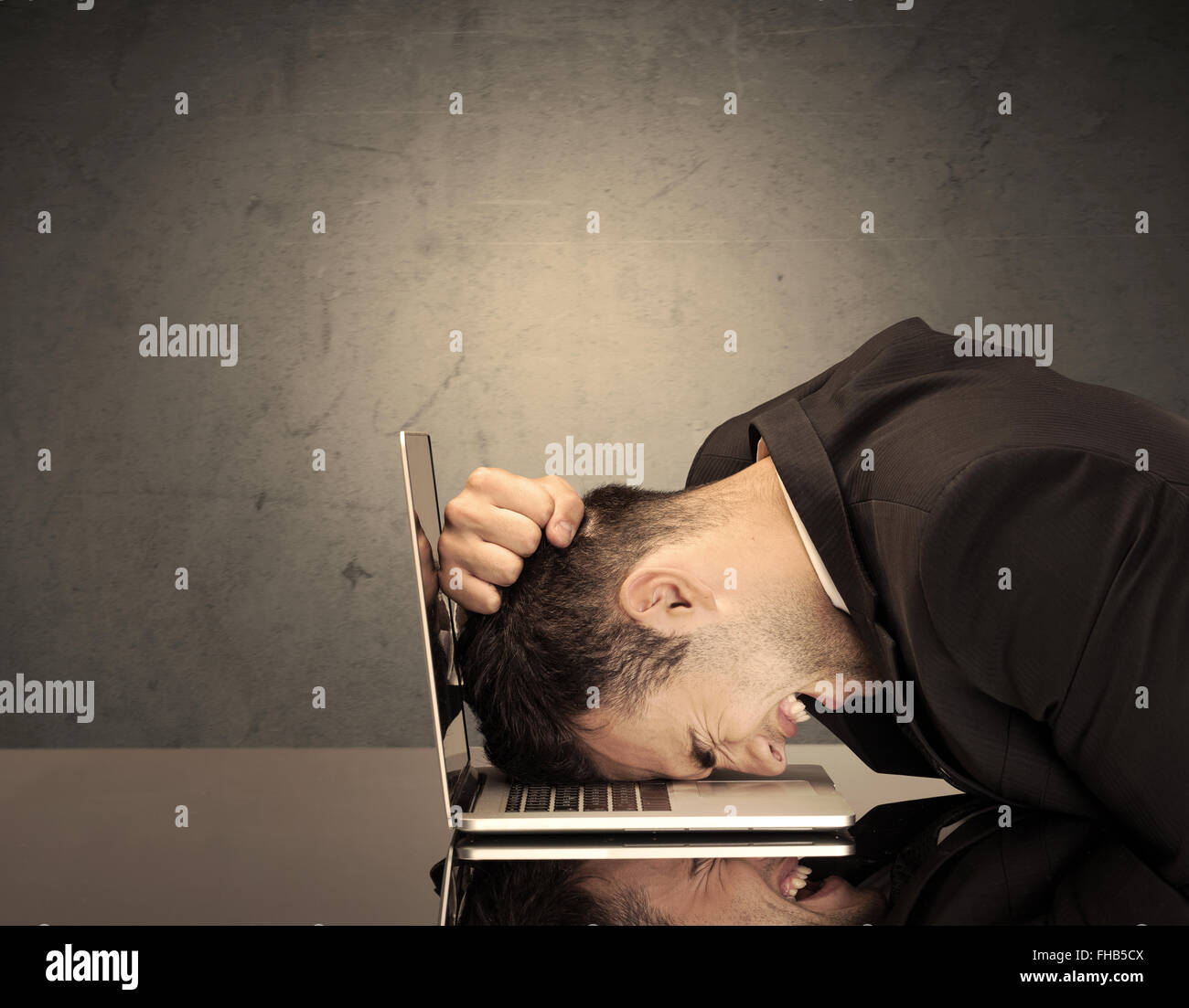 Businessmans hand pointing empty hi-res stock photography and images ...