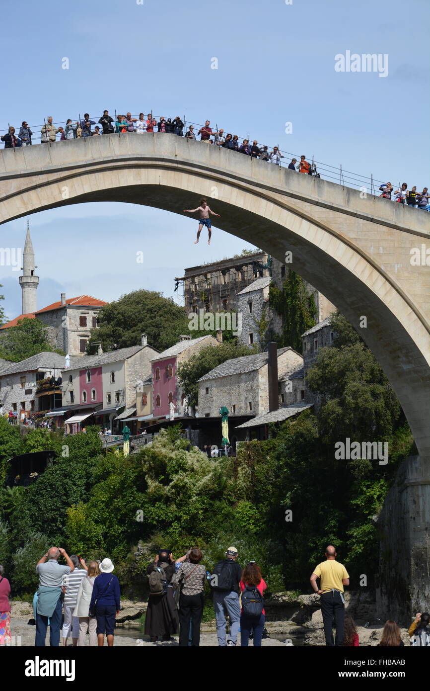 Mostar Bridge 1993 Stock Photos & Mostar Bridge 1993 Stock Images - Alamy