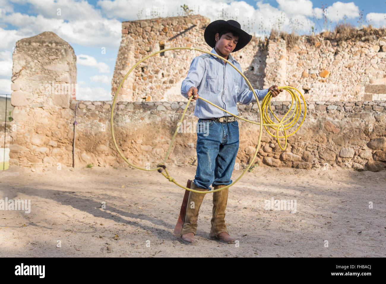 Mexican cowboy cattle hi-res stock photography and images - Alamy
