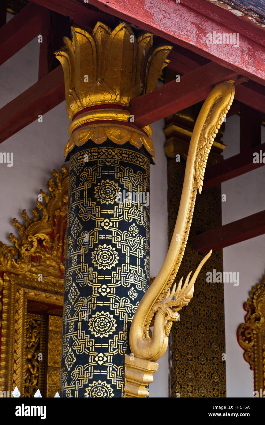 Laotian buddhist temples hi-res stock photography and images - Alamy