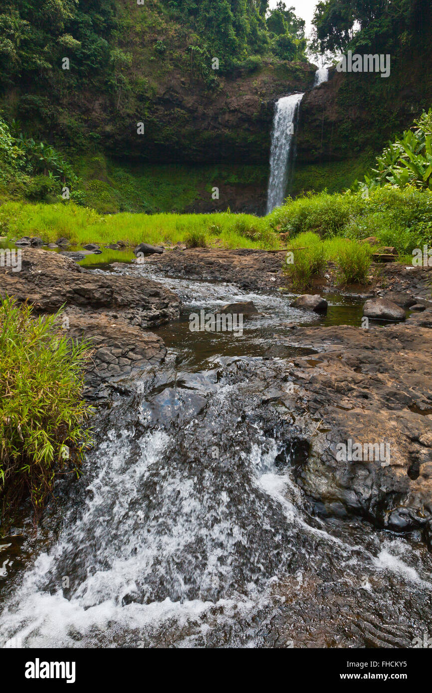 The I-TU WATERFALL on the BOLAVEN PLATEAU near PAKSE - SOUTHERN, LAOS ...