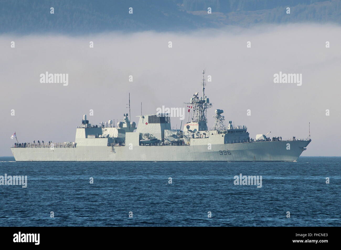 Hmcs montreal ffh336 hi-res stock photography and images - Alamy