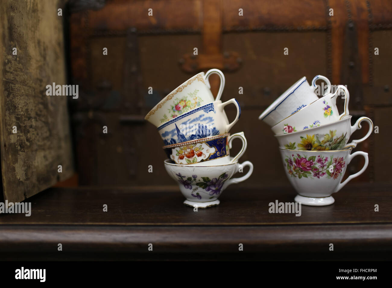 Vintage teacups stack hi-res stock photography and images - Alamy