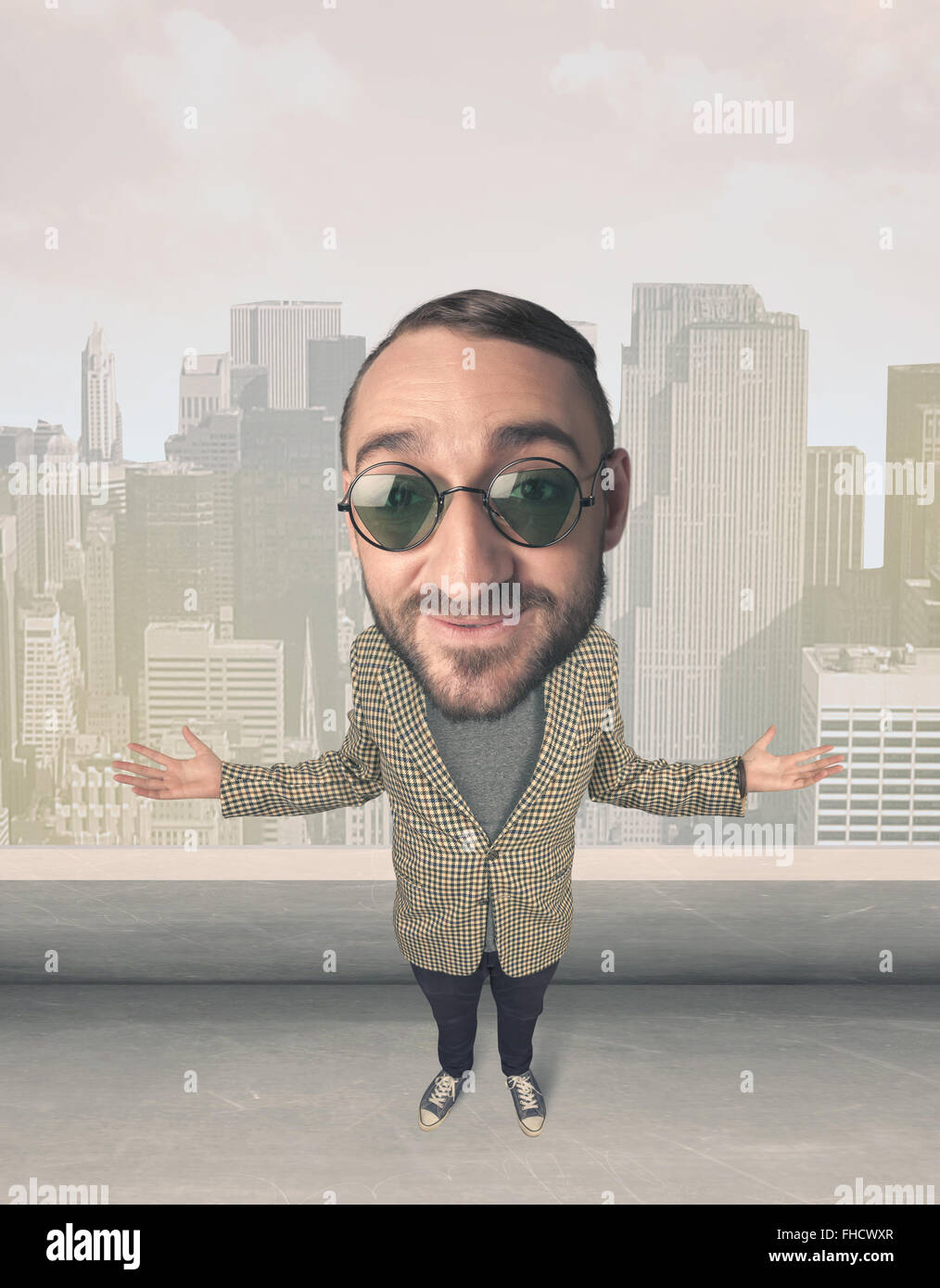 Person with big head Stock Photo - Alamy