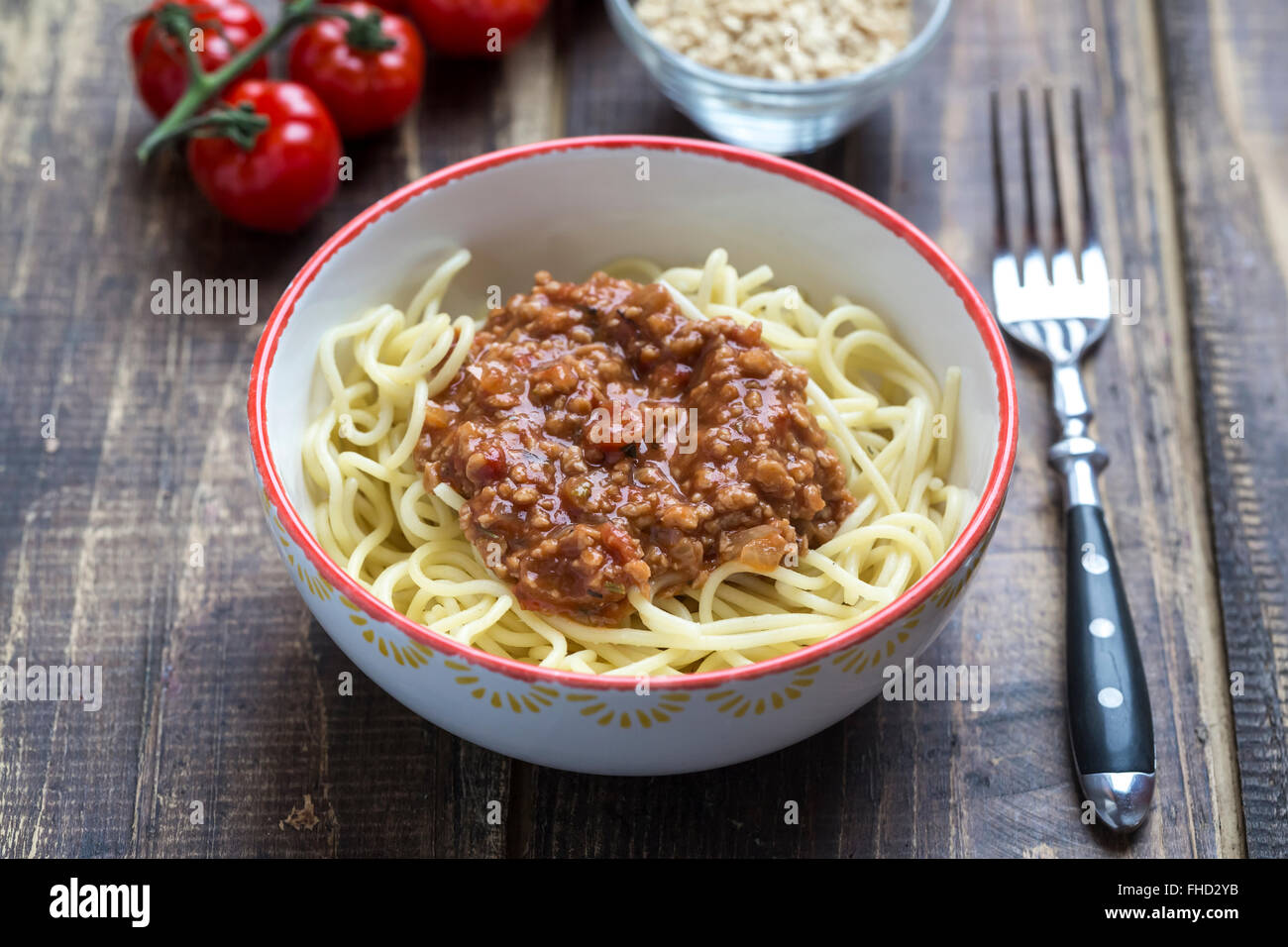 Spaghetti with vegetarian bolognese in bowl, soy meat Stock Photo - Alamy