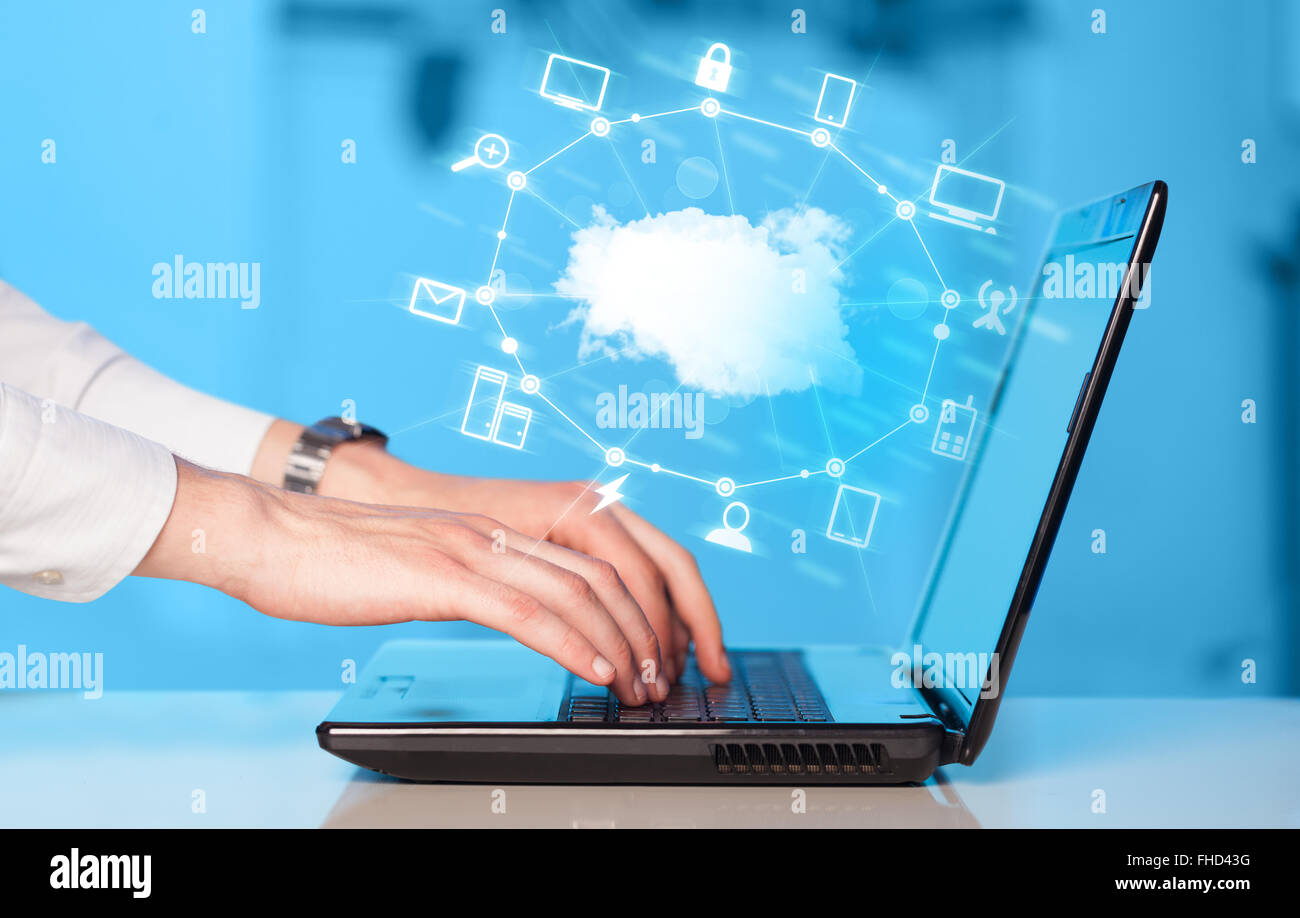 Hand working with a Cloud Computing diagram Stock Photo - Alamy