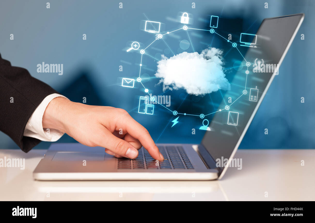 Hand working with a Cloud Computing diagram Stock Photo - Alamy