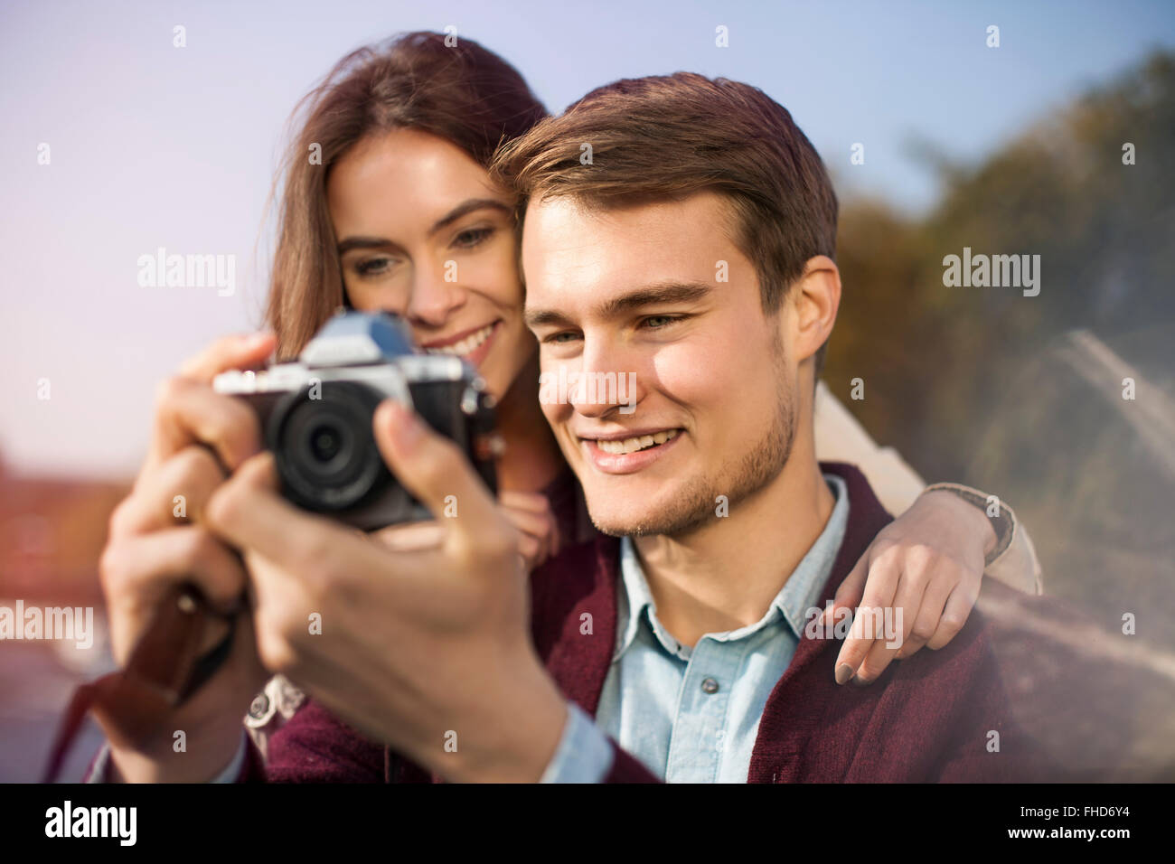 Bonding motif hi-res stock photography and images - Alamy