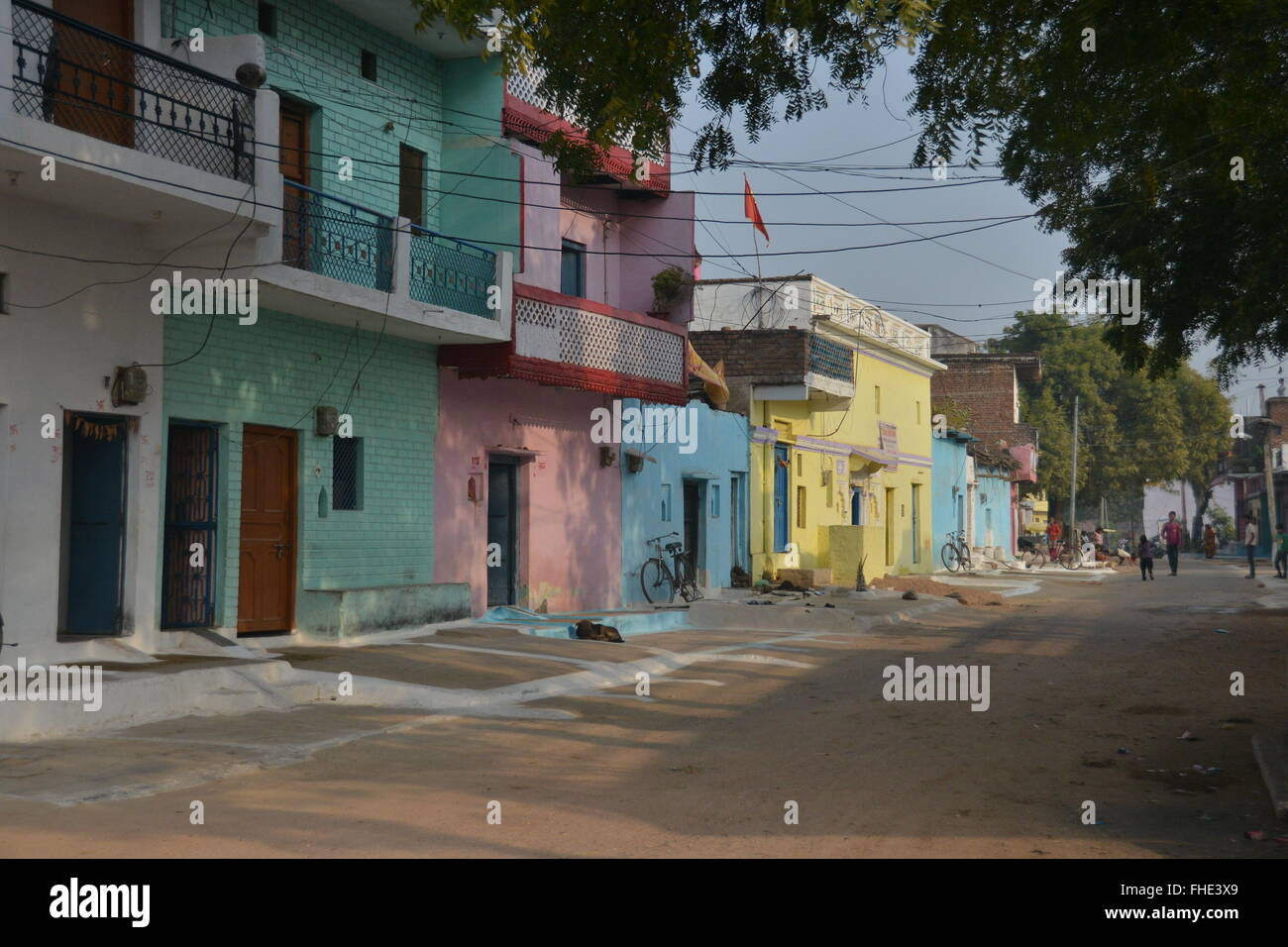 India colour street hi-res stock photography and images - Alamy