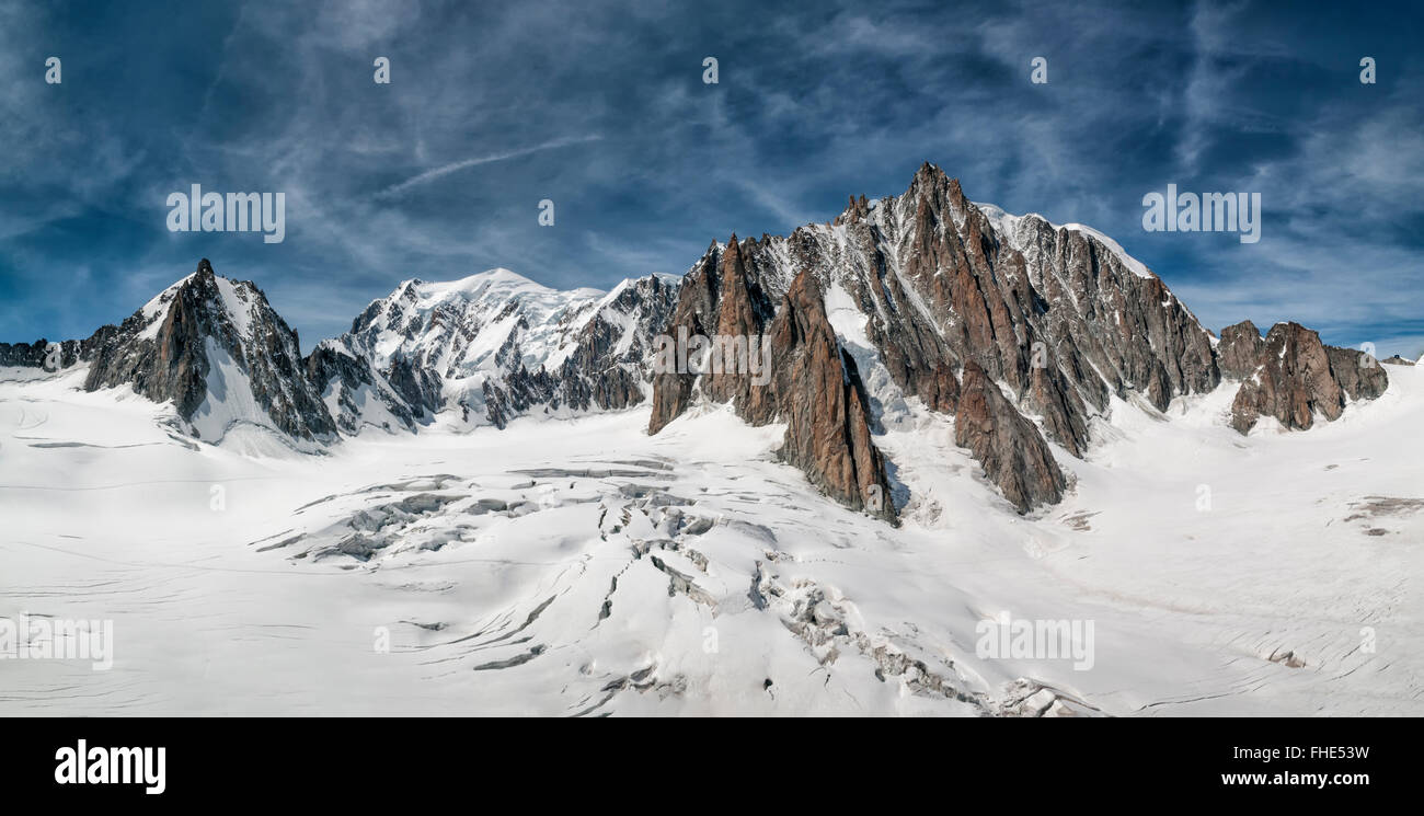 Capucin blanc hi-res stock photography and images - Alamy