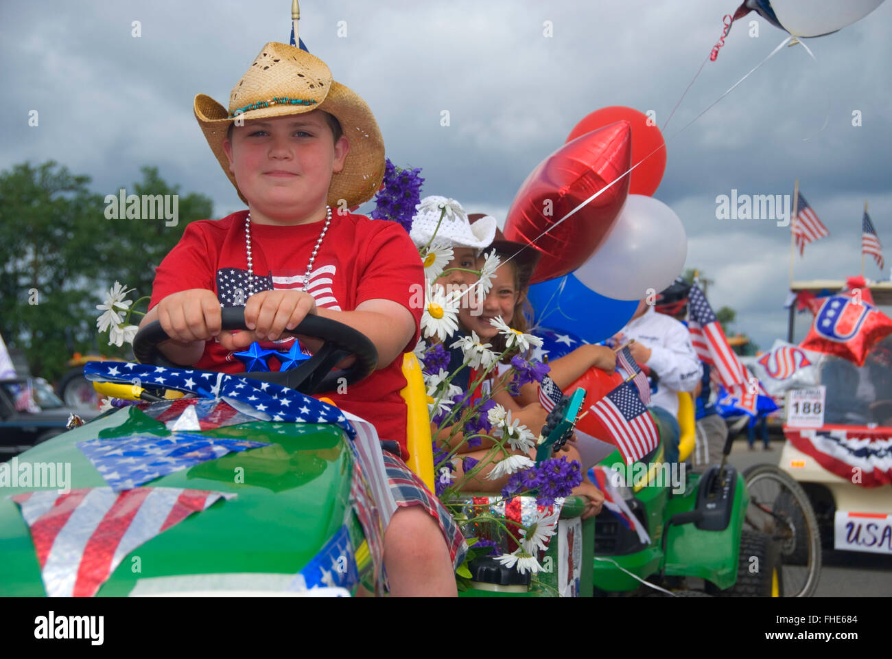Parade float july hi-res stock photography and images - Alamy