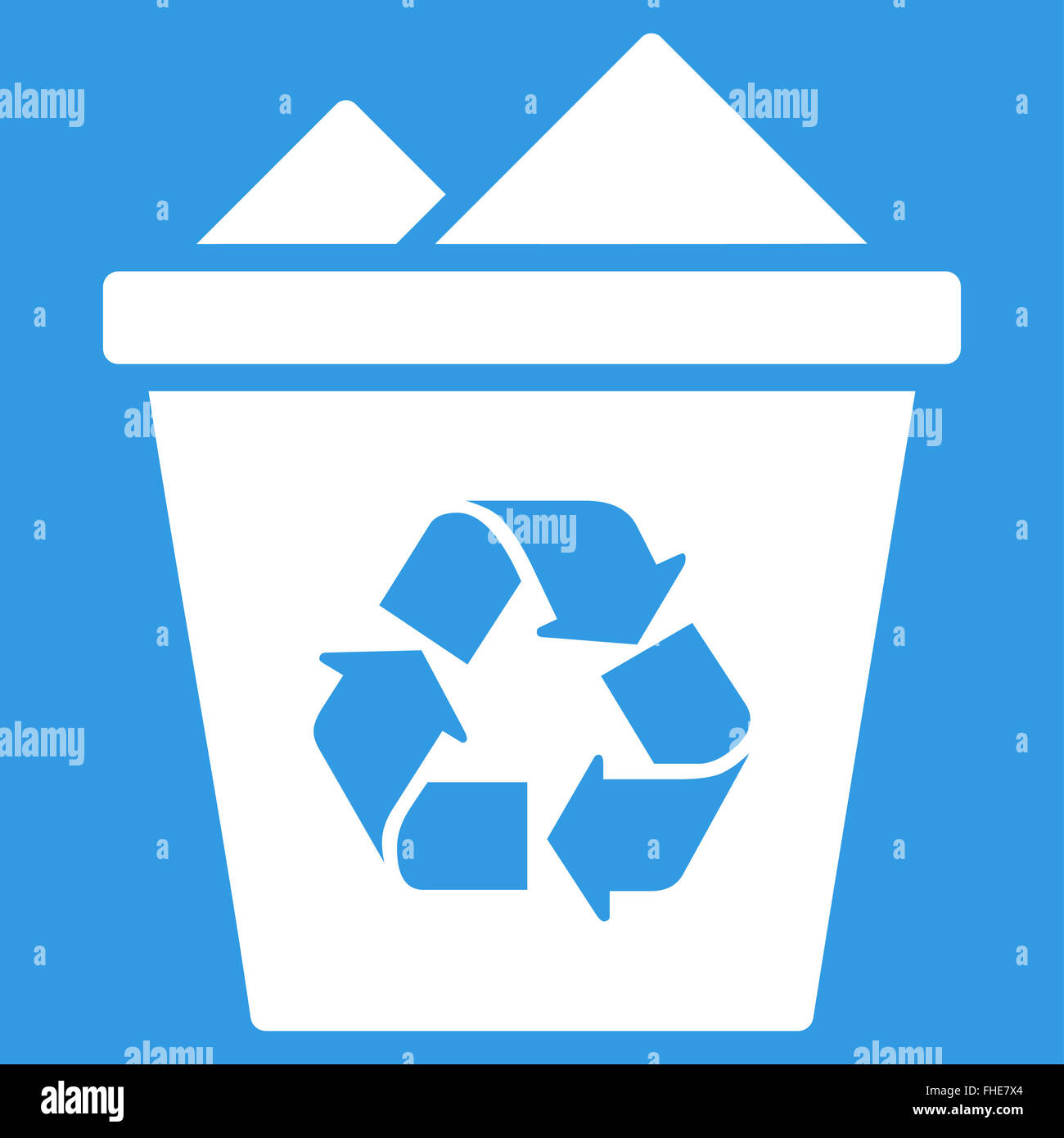 Full Recycle Bin Icon Stock Photo - Alamy