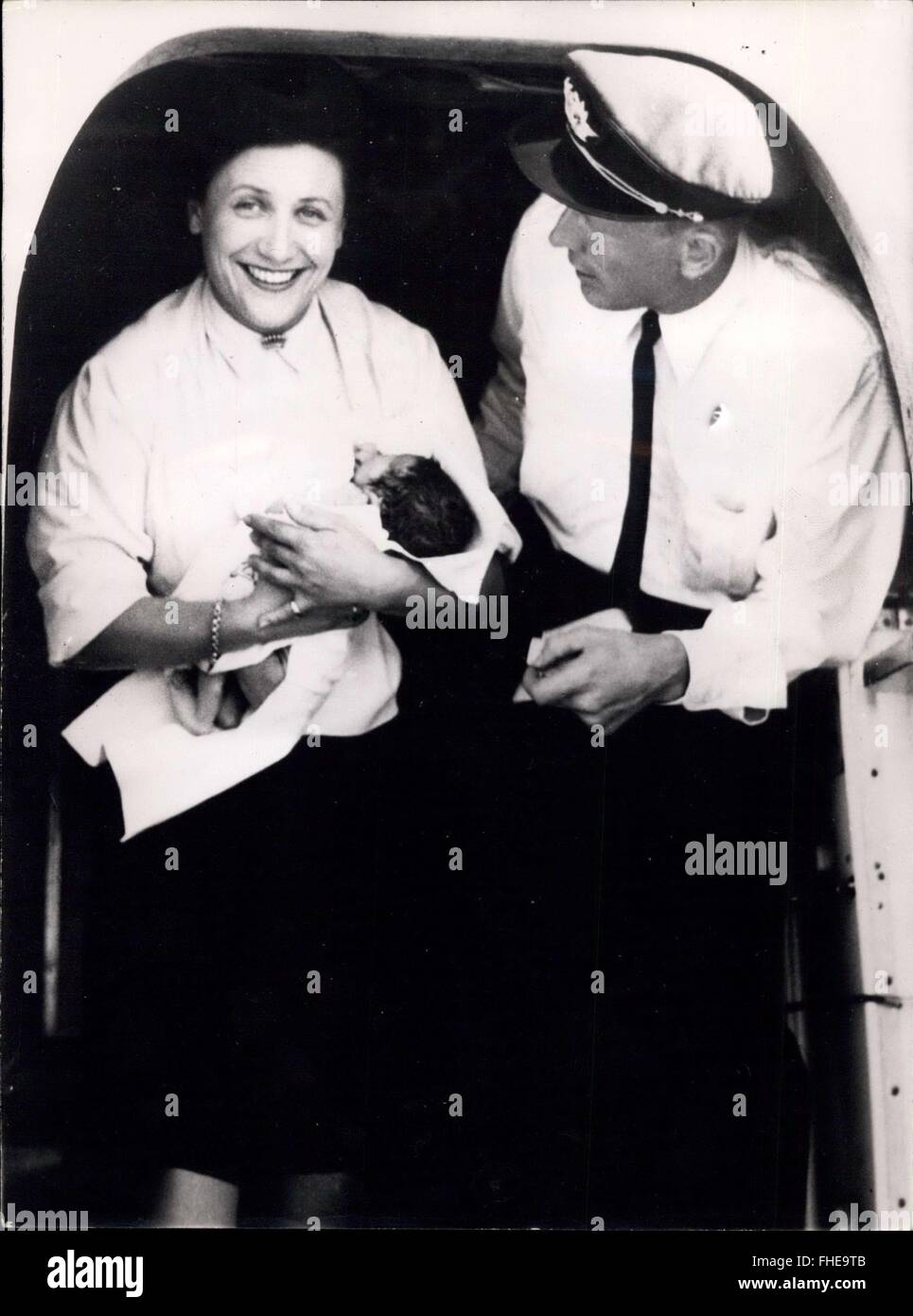 Baby born plane hi-res stock photography and images - Alamy