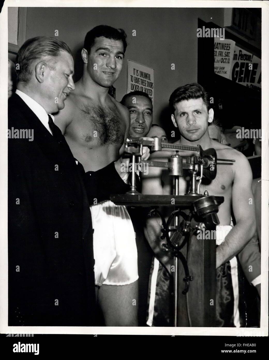 Sept. 1953 - Rocky Marciano vs Roland La Starza weigh in pre fight ...