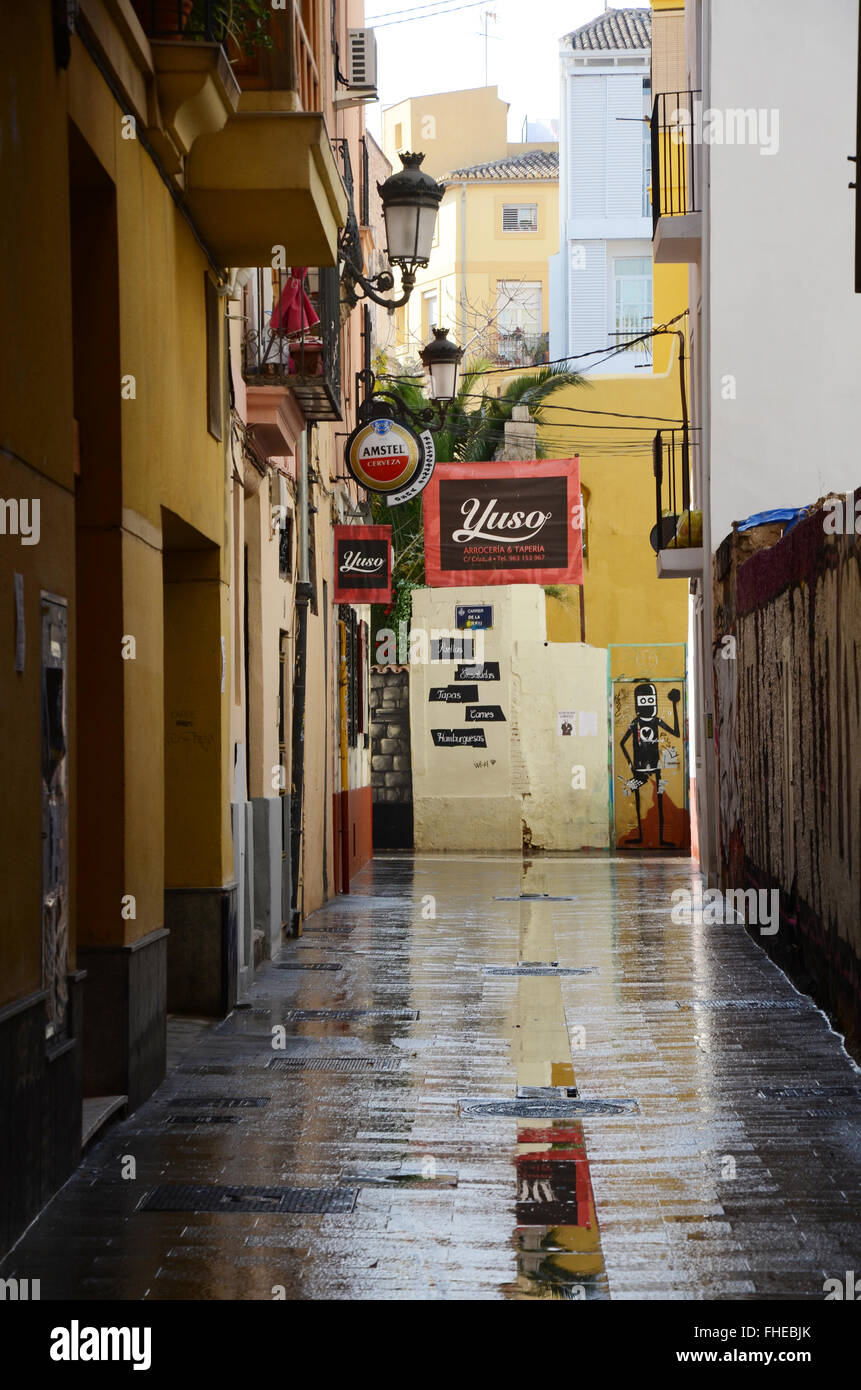 Ghetto barrio hi-res stock photography and images - Alamy