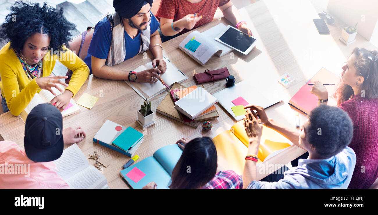Students Friends Meeting Discussion Studying Concept Stock Photo - Alamy