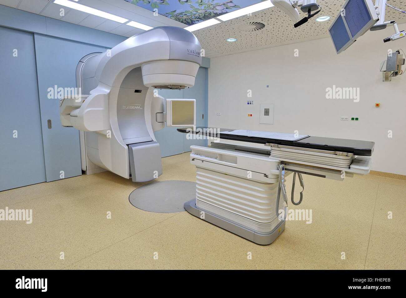 The new Photon Therapy Centre, Masaryk Memorial Cancer Institute in ...