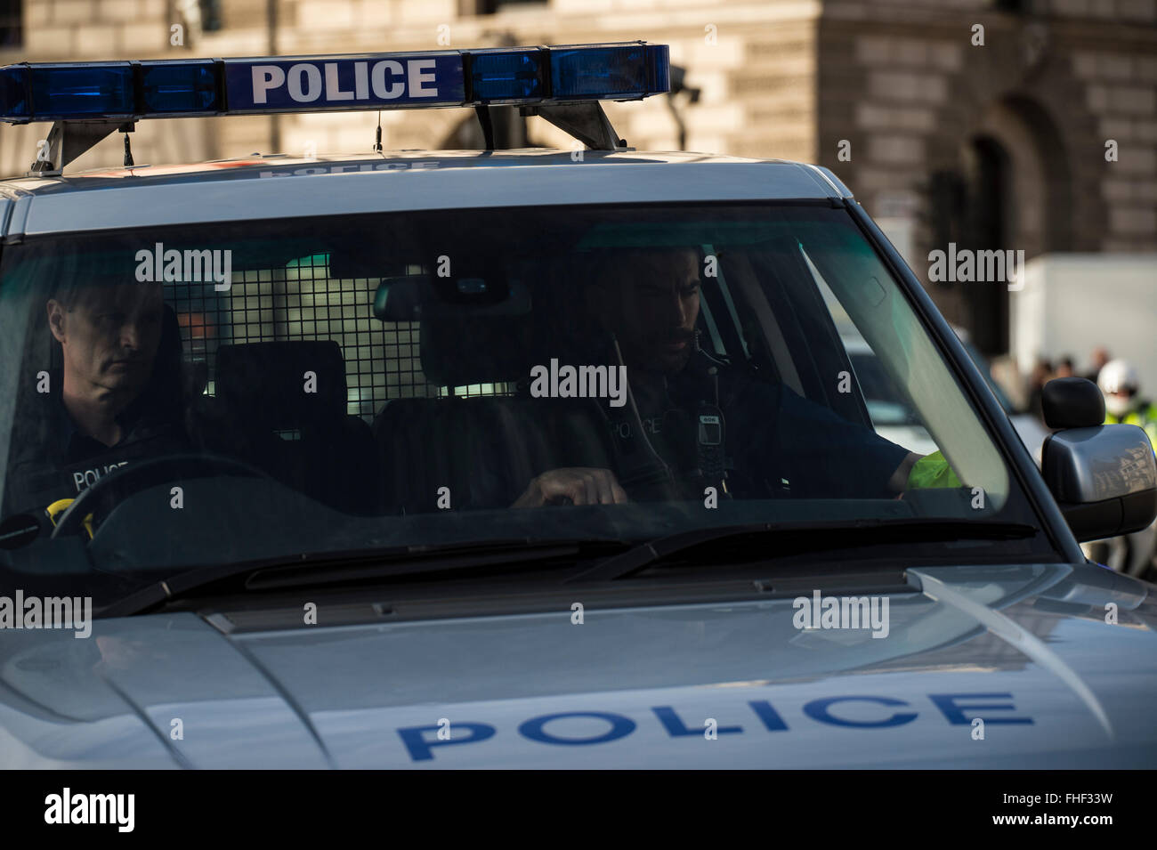 Police Car Range Rover High Resolution Stock Photography and Images - Alamy