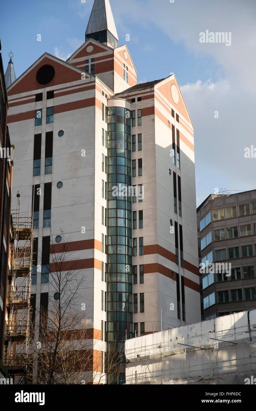 Thomas More building Royal Court of justice in London Stock Photo - Alamy