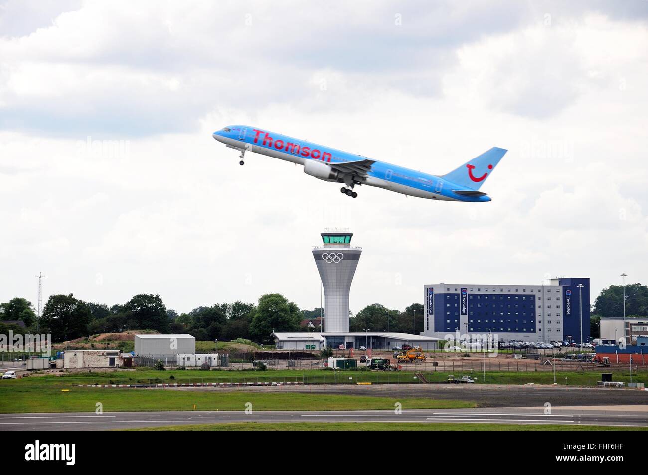 Thomson Airways Boeing 757 200 (G-OOBJ) series taking off over the new ...