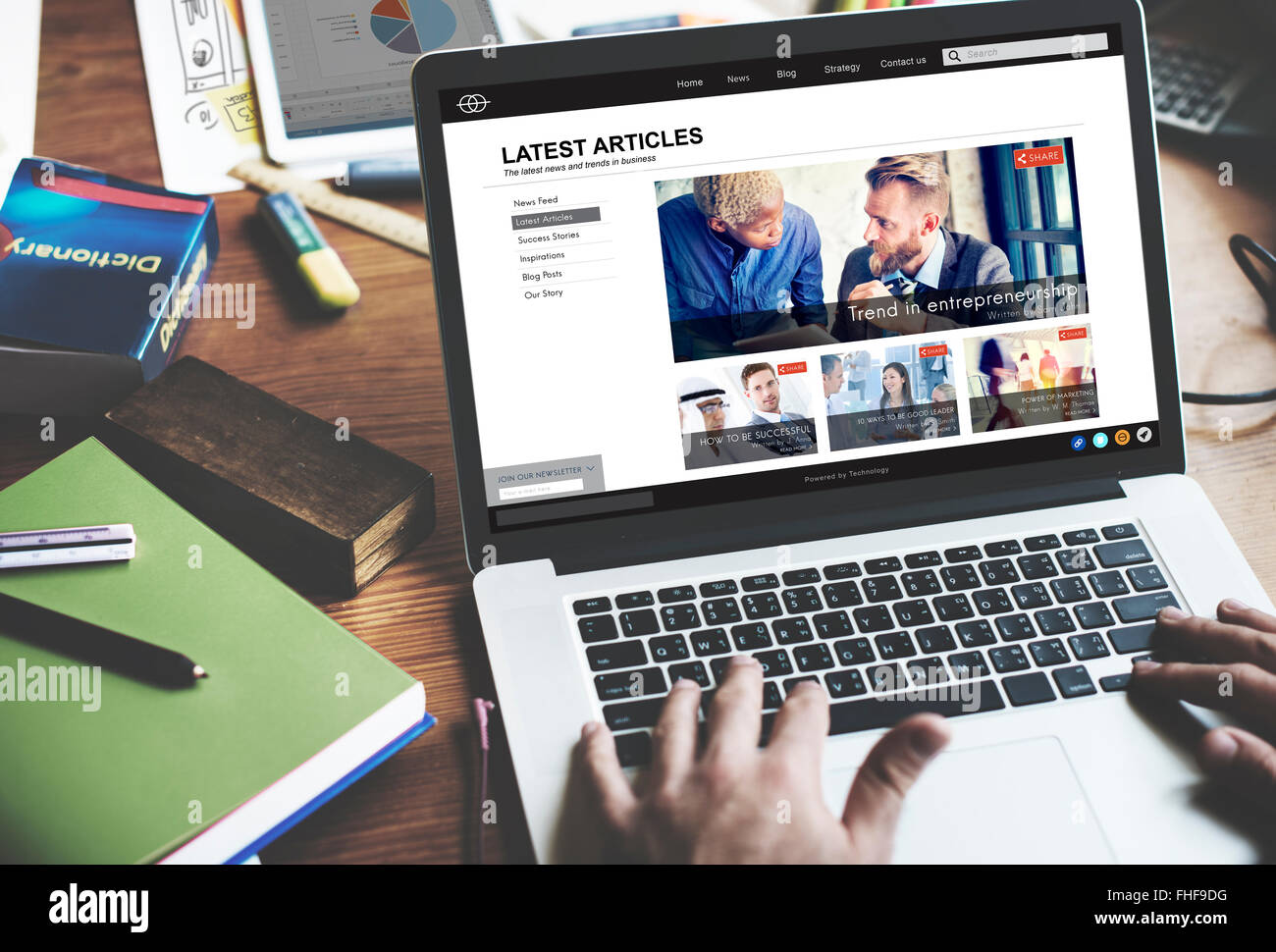 Article advertising hi-res stock photography and images - Alamy