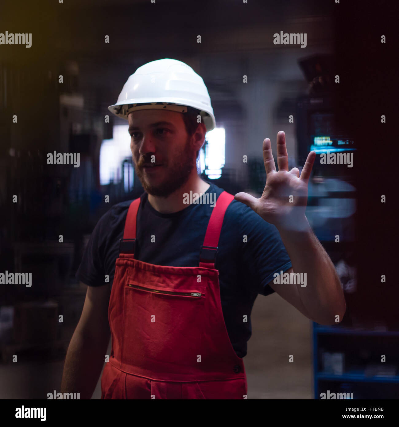 Worker wearing safety overalls hi-res stock photography and images - Alamy