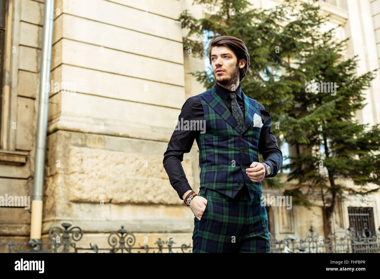 Smart and elegant fashion hi-res stock photography and images - Alamy