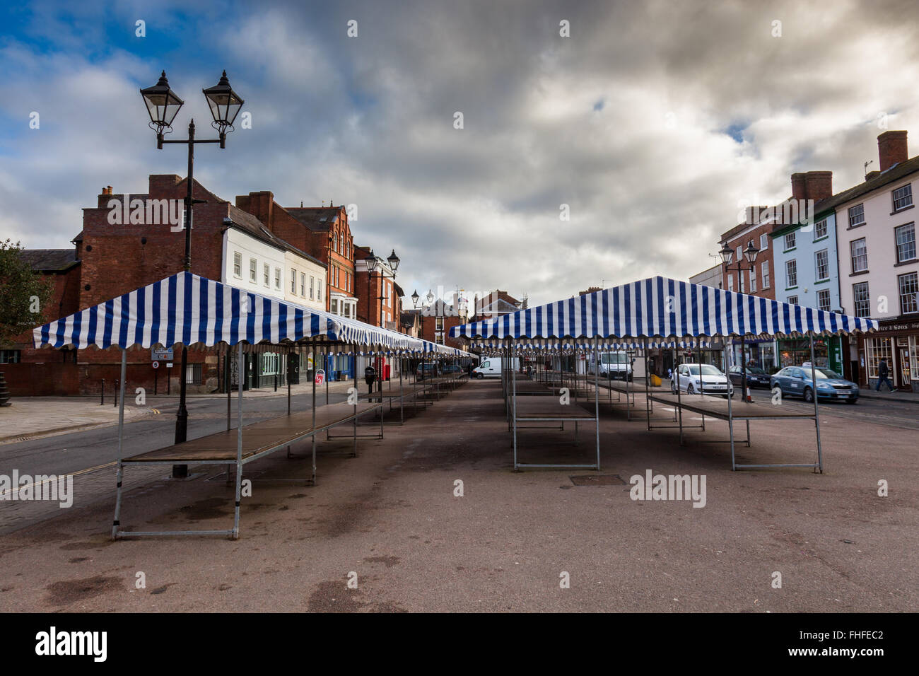 Ludlow market square hi-res stock photography and images - Alamy