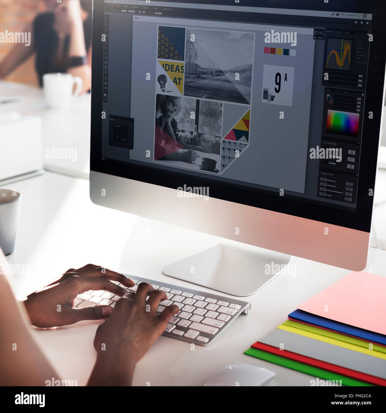 African Woman Computer Networking Technology Concept Stock Photo - Alamy