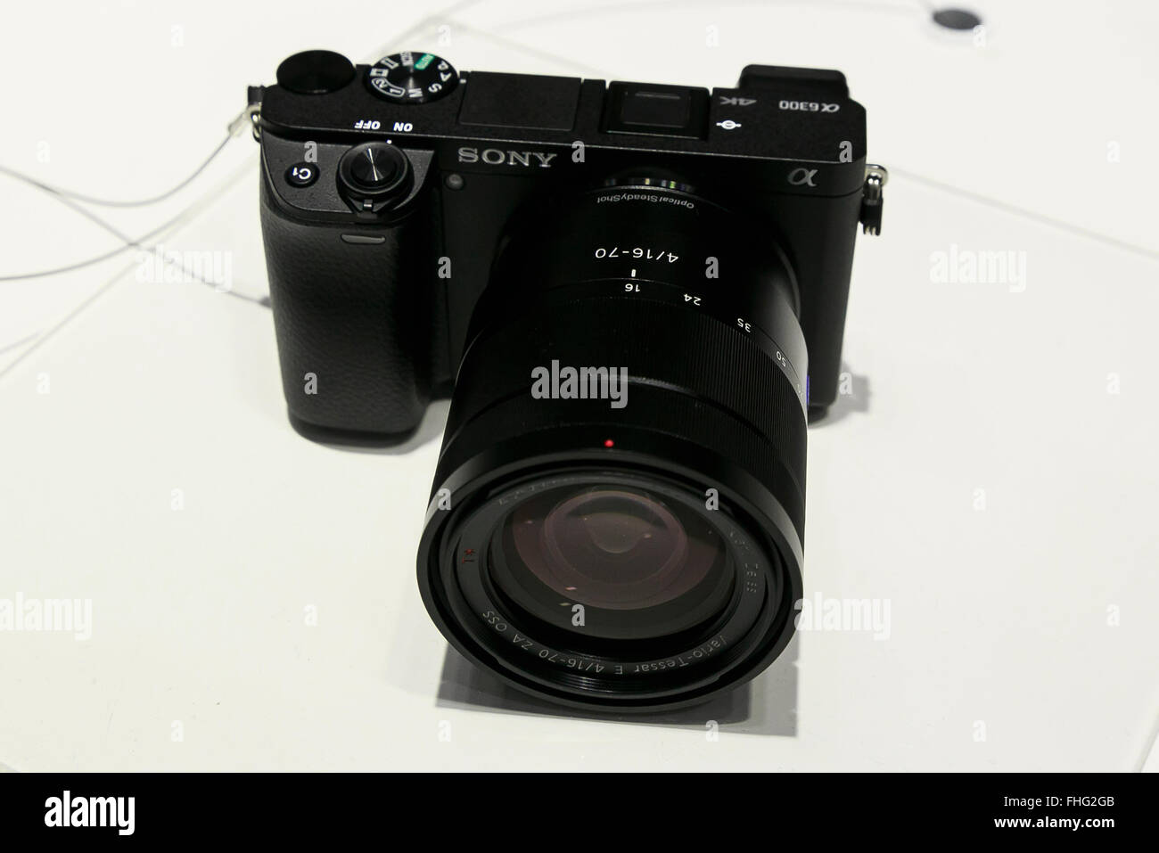 Sony 6300 hi-res stock photography and images - Alamy