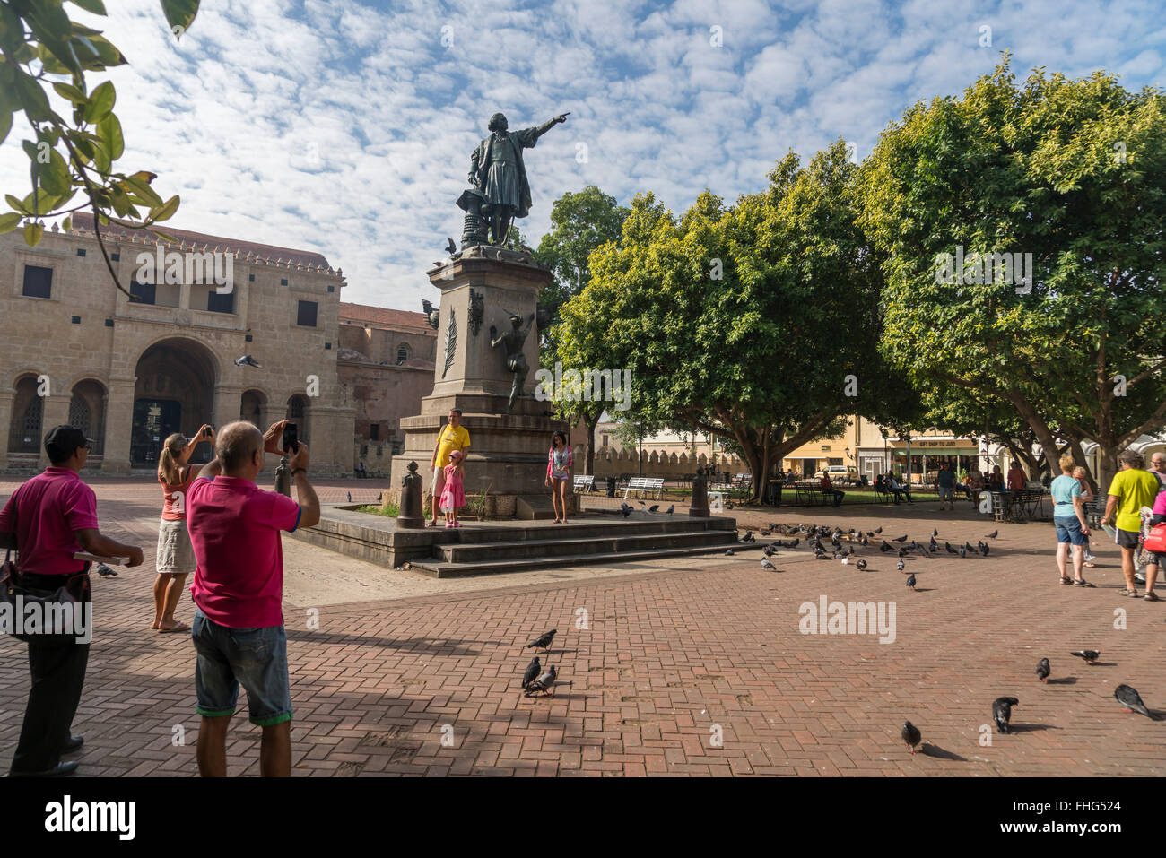 Columbus park santo domingo hi-res stock photography and images - Alamy