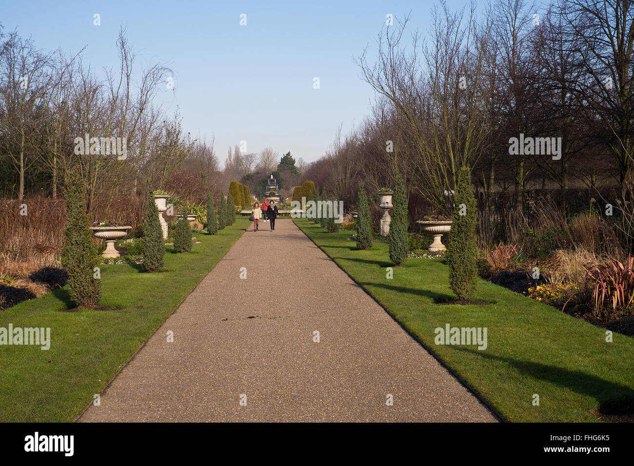 Regents park winter hi-res stock photography and images - Alamy