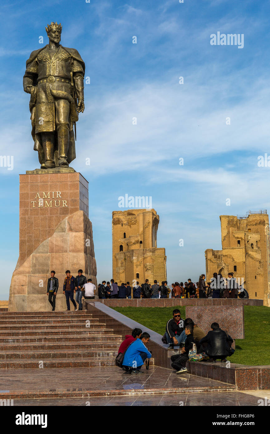 Statue of Amir Timur, "The Great Samarkand Stock Photo - Alamy