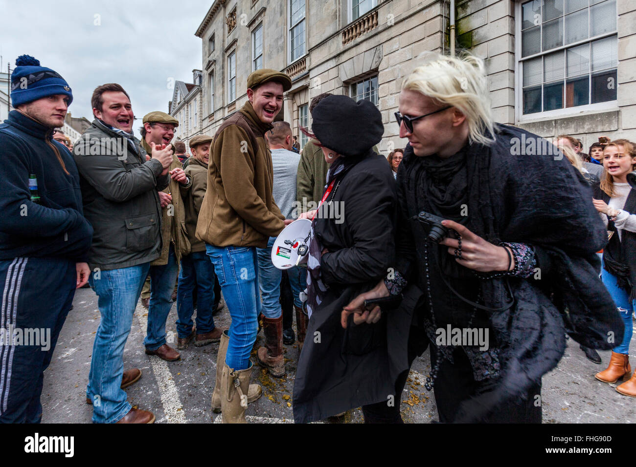 Hunt Supporters and Hunt Saboteurs Clash During The Southdown and ...