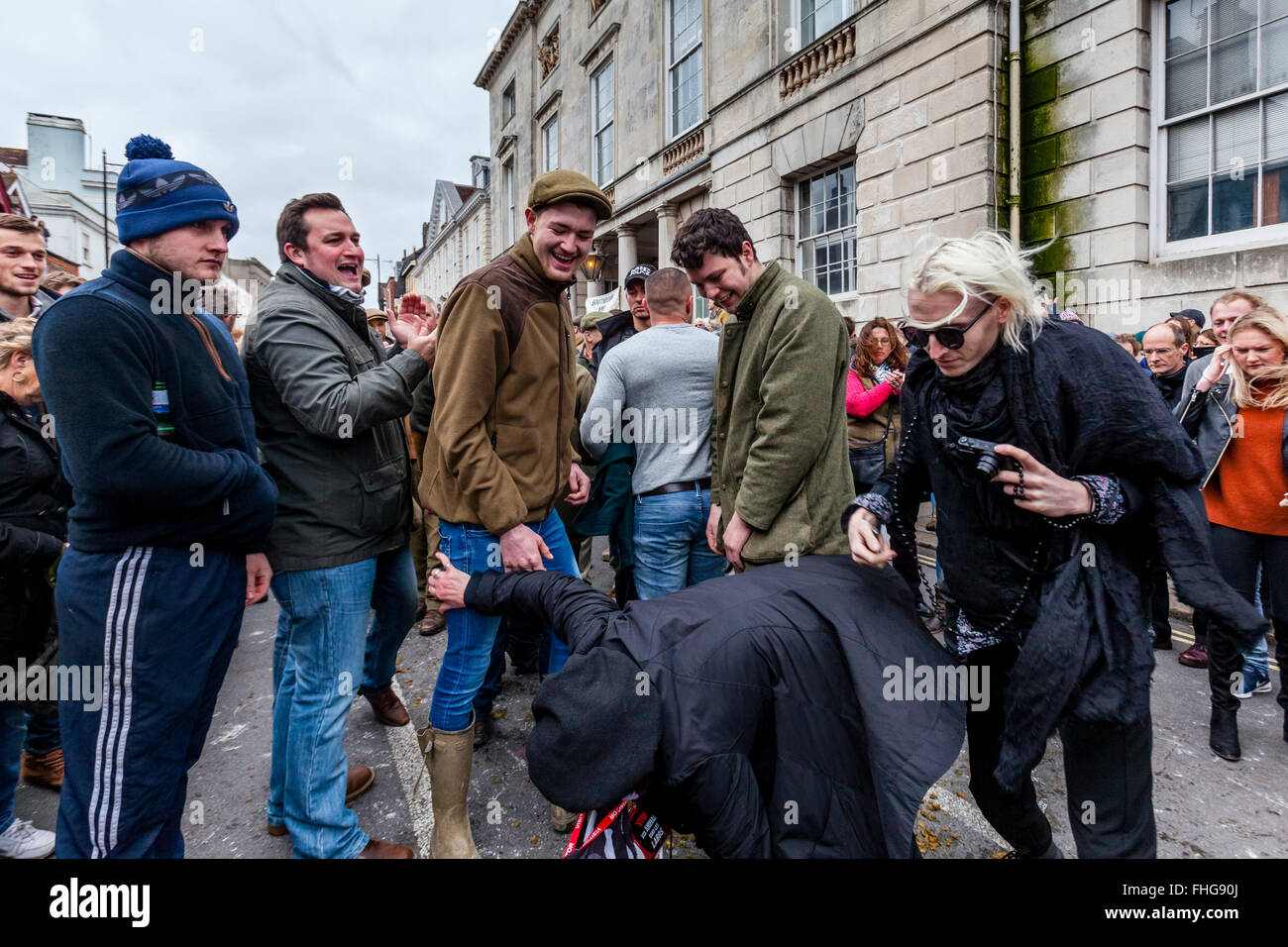 Hunt Supporters and Hunt Saboteurs Clash During The Southdown and ...