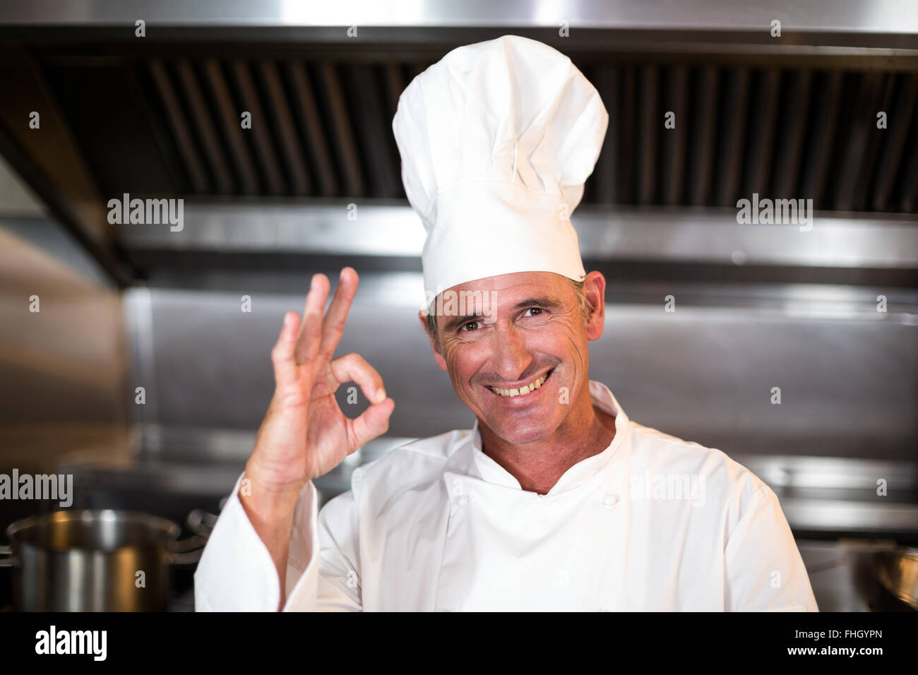 Chef whites hi-res stock photography and images - Alamy