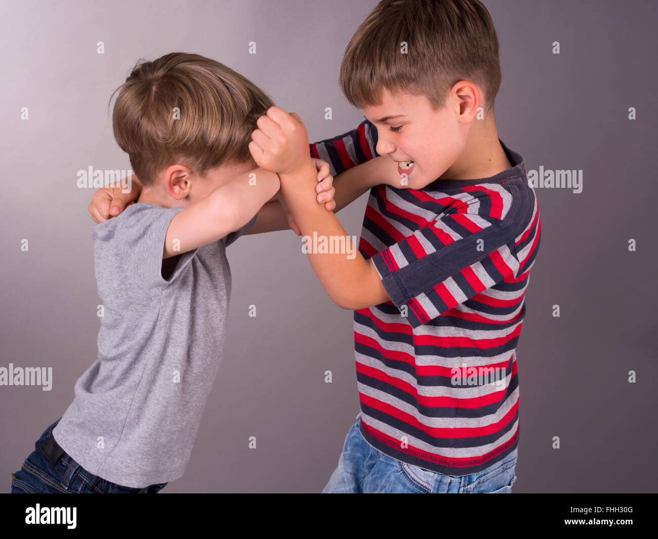Brothers arguing boys hi-res stock photography and images - Alamy