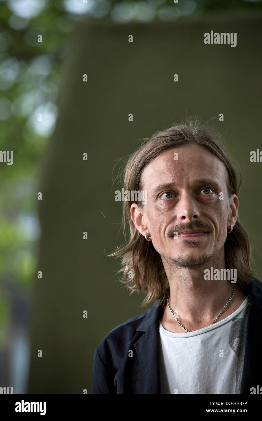Mackenzie Crook High Resolution Stock Photography and Images - Alamy