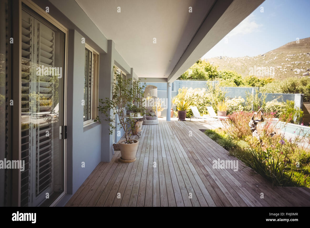 Stylish outdoor patio area Stock Photo - Alamy